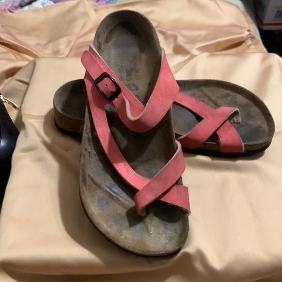 Birkenstock | Shoes | Birkenstock Salmon Color Sandals Guc | Poshmark